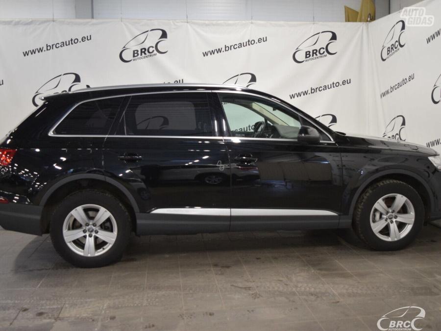 Black Audi Q7 2017 in Riga, with an engine capacity of 3.00 L and mileage of 296 thousand km for 19900 €, photo 28 on AUTOMOTO.COM.LV