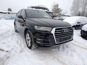 Black Audi Q7 2017 in Ukmerge, with an engine capacity of 3.00 L and mileage of 305 thousand km for 19900 €, photo  on AUTOMOTO.COM.LV