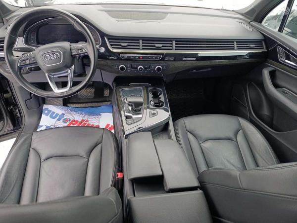Black Audi Q7 2017 in Ukmerge, with an engine capacity of 3.00 L and mileage of 305 thousand km for 19900 €, photo 5 on AUTOMOTO.COM.LV