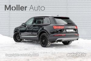 Black Audi Q7 2017 in Riga, with an engine capacity of 3.00 L and mileage of 155 thousand km for 26800 €, photo 4 on AUTOMOTO.COM.LV
