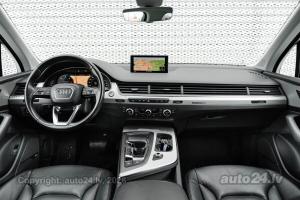 Black Audi Q7 2017 in Riga, with an engine capacity of 3.00 L and mileage of 155 thousand km for 26800 €, photo 7 on AUTOMOTO.COM.LV