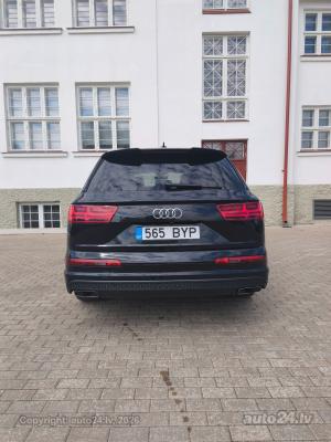 Black Audi Q7 2017 in Tallinn, with an engine capacity of 3.00 L and mileage of 403 thousand km for 17000 €, photo 7 on AUTOMOTO.COM.LV