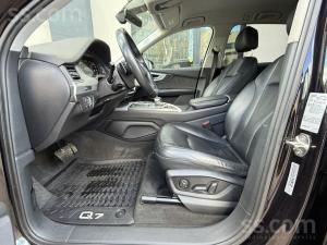 Black Audi Q7 2017 in Riga, with an engine capacity of 3.00 L and mileage of 206 thousand km for 19950 €, photo 14 on AUTOMOTO.COM.LV