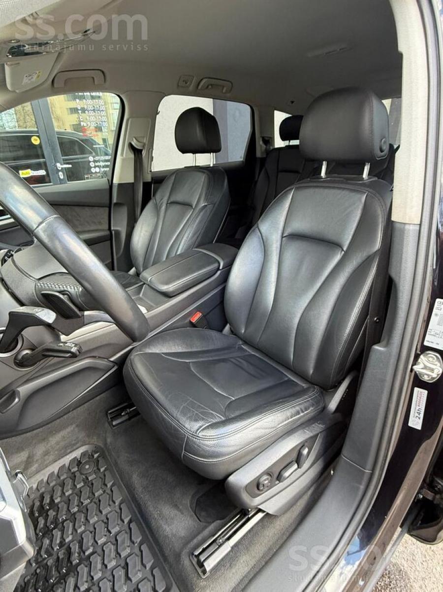 Black Audi Q7 2017 in Riga, with an engine capacity of 3.00 L and mileage of 206 thousand km for 19950 €, photo 15 on AUTOMOTO.COM.LV
