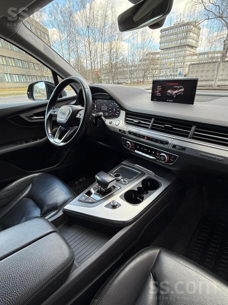 Black Audi Q7 2017 in Riga, with an engine capacity of 3.00 L and mileage of 206 thousand km for 19950 €, photo 24 on AUTOMOTO.COM.LV