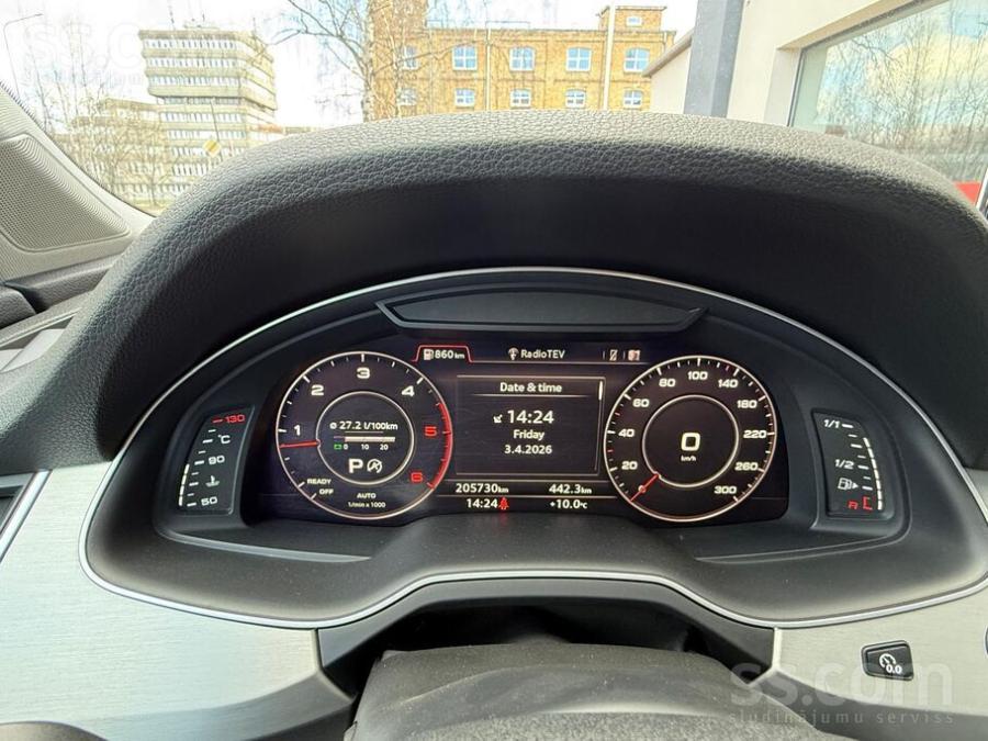Black Audi Q7 2017 in Riga, with an engine capacity of 3.00 L and mileage of 206 thousand km for 19950 €, photo 25 on AUTOMOTO.COM.LV
