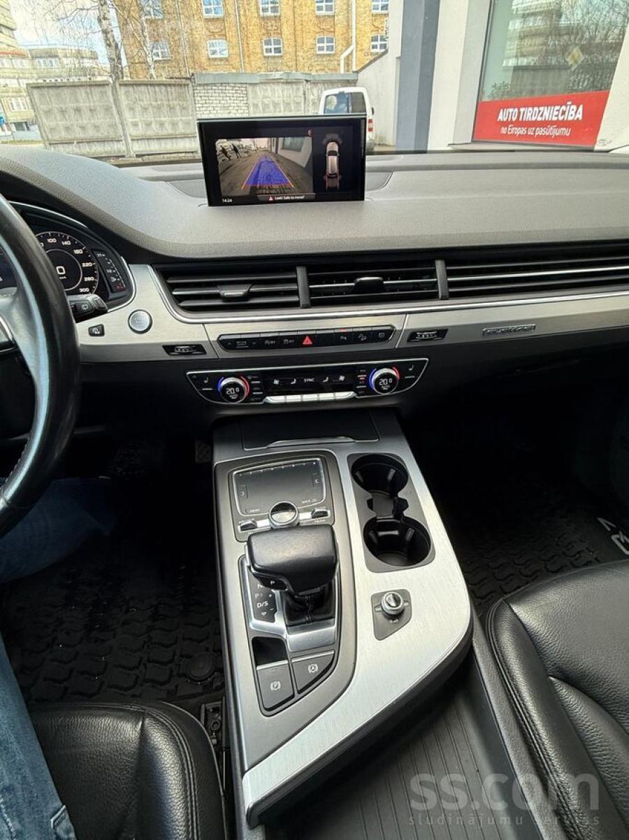 Black Audi Q7 2017 in Riga, with an engine capacity of 3.00 L and mileage of 206 thousand km for 19950 €, photo 27 on AUTOMOTO.COM.LV