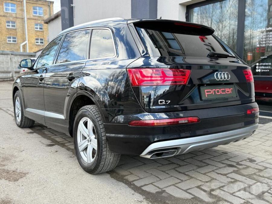Black Audi Q7 2017 in Riga, with an engine capacity of 3.00 L and mileage of 206 thousand km for 19950 €, photo 28 on AUTOMOTO.COM.LV