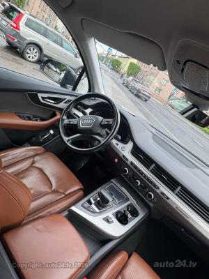 Melns Audi Q7 2017 Tallina, ar dzinēja tilpumu 3.00 L un nobraukumu 207 tūkst. km par 29500 €, foto 18 vietnē AUTOMOTO.COM.LV