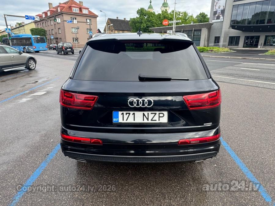 Melns Audi Q7 2017 Tallina, ar dzinēja tilpumu 3.00 L un nobraukumu 207 tūkst. km par 29500 €, foto 23 vietnē AUTOMOTO.COM.LV