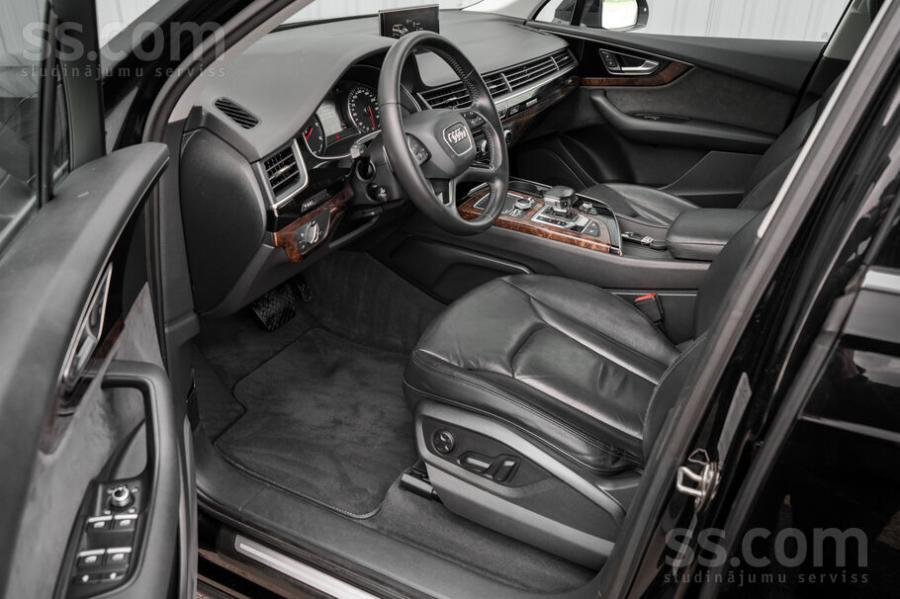 Black Audi Q7 2017 in Riga, with an engine capacity of 3.00 L and mileage of 199 thousand km for 23900 €, photo 9 on AUTOMOTO.COM.LV