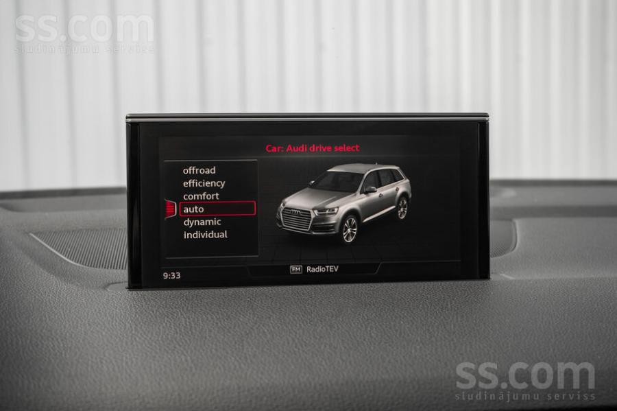 Black Audi Q7 2017 in Riga, with an engine capacity of 3.00 L and mileage of 199 thousand km for 23900 €, photo 15 on AUTOMOTO.COM.LV