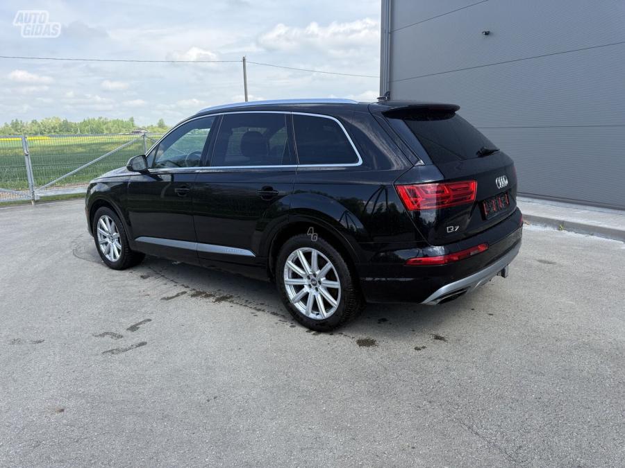 Melns Audi Q7 2017 Šauļi, ar dzinēja tilpumu 3.00 L un nobraukumu 161 tūkst. km par 21400 €, foto 7 vietnē AUTOMOTO.COM.LV