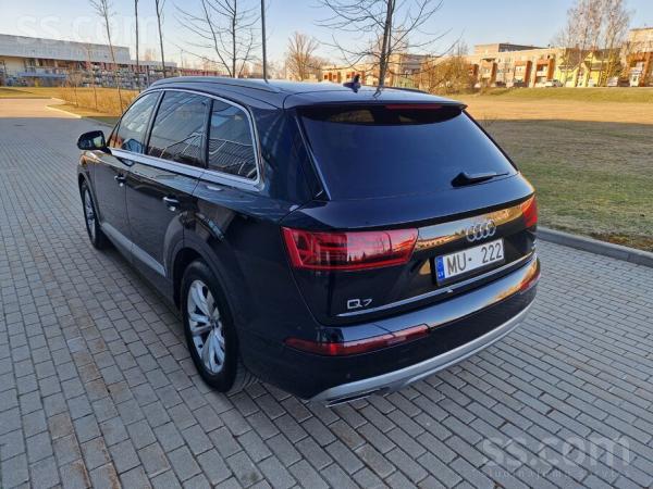 Melns Audi Q7 2017 Jēkabpils, ar dzinēja tilpumu 3.00 L un nobraukumu 328 tūkst. km par 18500 €, foto 7 vietnē AUTOMOTO.COM.LV