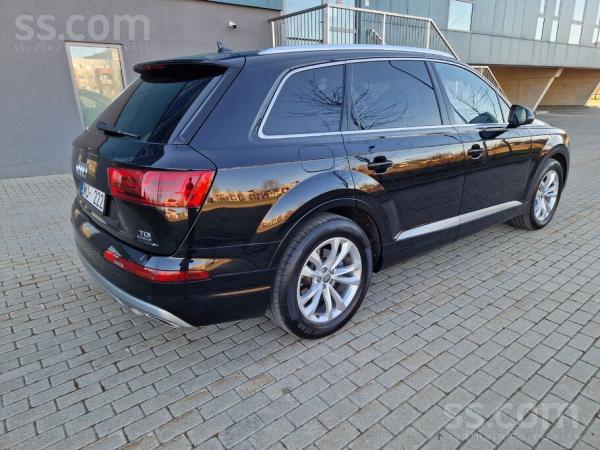 Melns Audi Q7 2017 Jēkabpils, ar dzinēja tilpumu 3.00 L un nobraukumu 328 tūkst. km par 18500 €, foto 10 vietnē AUTOMOTO.COM.LV