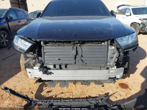 Melns Audi Q7 2017 Viļņa, ar dzinēja tilpumu 3.00 L un nobraukumu 231 tūkst. km par 9000 €, foto 10 vietnē AUTOMOTO.COM.LV