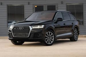 Black Audi Q7 2017 in Jelgava, with an engine capacity of 3.00 L and mileage of 240 thousand km for 24850 €, photo 4 on AUTOMOTO.COM.LV