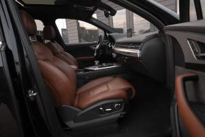 Black Audi Q7 2017 in Jelgava, with an engine capacity of 3.00 L and mileage of 240 thousand km for 24850 €, photo 10 on AUTOMOTO.COM.LV