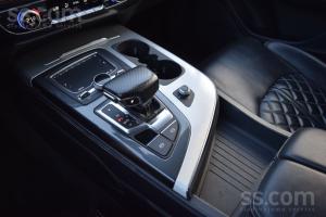 Black Audi Q7 2017 in Riga, with an engine capacity of 3.00 L and mileage of 158 thousand km for 29900 €, photo 6 on AUTOMOTO.COM.LV