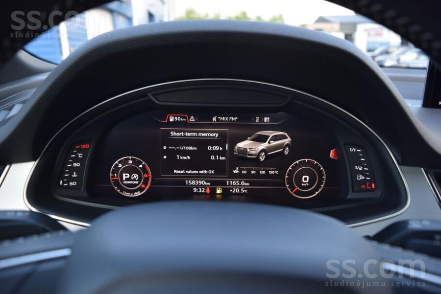 Black Audi Q7 2017 in Riga, with an engine capacity of 3.00 L and mileage of 158 thousand km for 29900 €, photo 12 on AUTOMOTO.COM.LV