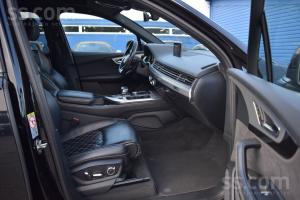Black Audi Q7 2017 in Riga, with an engine capacity of 3.00 L and mileage of 158 thousand km for 29900 €, photo 16 on AUTOMOTO.COM.LV