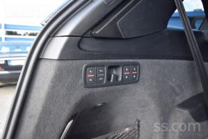Black Audi Q7 2017 in Riga, with an engine capacity of 3.00 L and mileage of 158 thousand km for 29900 €, photo 21 on AUTOMOTO.COM.LV