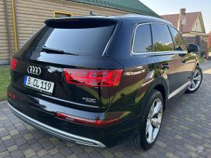 Melns Audi Q7 2017 Viļņa, ar dzinēja tilpumu 2.97 L un nobraukumu 247 tūkst. km par 25250 €, foto 5 vietnē AUTOMOTO.COM.LV