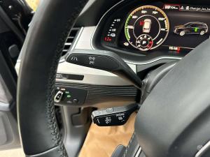 Melns Audi Q7 2017 Viļņa, ar dzinēja tilpumu 2.97 L un nobraukumu 247 tūkst. km par 25250 €, foto 9 vietnē AUTOMOTO.COM.LV