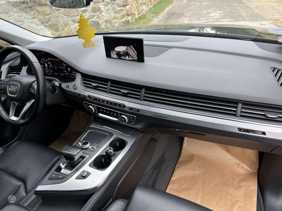 Melns Audi Q7 2017 Viļņa, ar dzinēja tilpumu 2.97 L un nobraukumu 247 tūkst. km par 25250 €, foto 13 vietnē AUTOMOTO.COM.LV