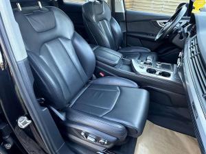 Melns Audi Q7 2017 Viļņa, ar dzinēja tilpumu 2.97 L un nobraukumu 247 tūkst. km par 25250 €, foto 30 vietnē AUTOMOTO.COM.LV
