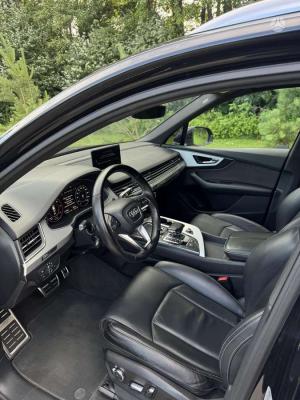Black Audi Q7 2017 in Palanga, with an engine capacity of 3.00 L and mileage of 218 thousand km for 23500 €, photo 7 on AUTOMOTO.COM.LV