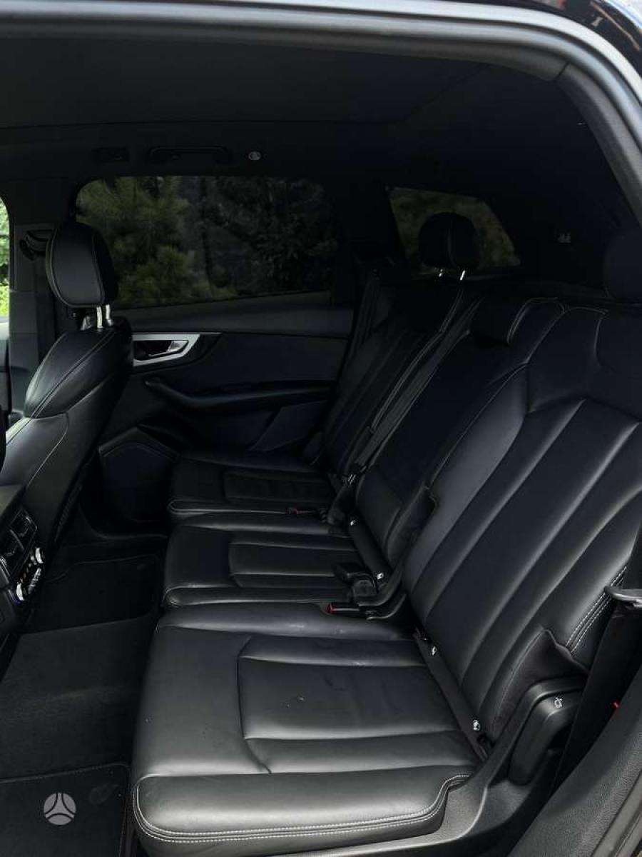 Black Audi Q7 2017 in Palanga, with an engine capacity of 3.00 L and mileage of 218 thousand km for 23500 €, photo 11 on AUTOMOTO.COM.LV