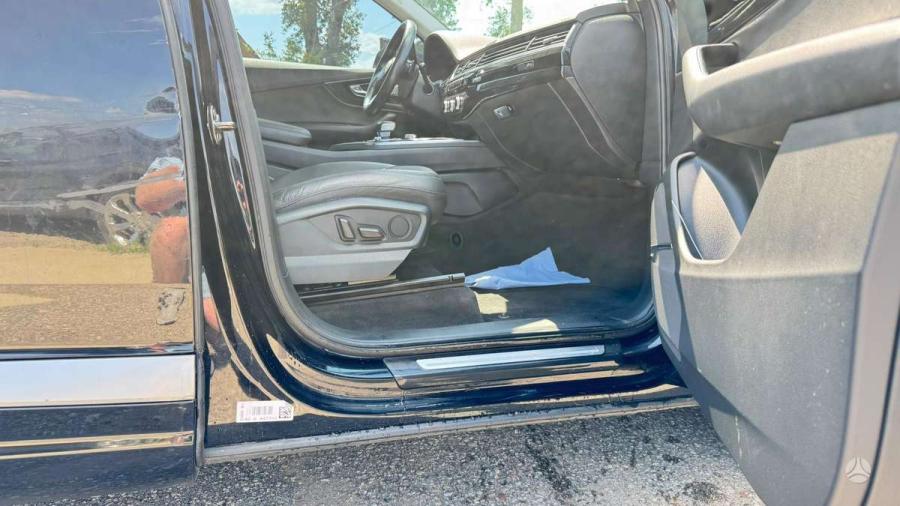 Melns Audi Q7 2017 Ukmergė, ar dzinēja tilpumu 3.00 L un nobraukumu 278 tūkst. km par 12999 €, foto 18 vietnē AUTOMOTO.COM.LV