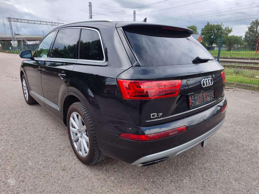 Melns Audi Q7 2017 Šauļi, ar dzinēja tilpumu 3.00 L un nobraukumu 161 tūkst. km par 21300 €, foto 7 vietnē AUTOMOTO.COM.LV