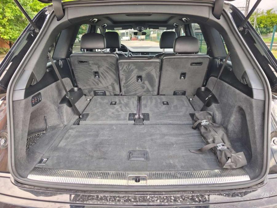 Melns Audi Q7 2017 Šauļi, ar dzinēja tilpumu 3.00 L un nobraukumu 161 tūkst. km par 21300 €, foto 17 vietnē AUTOMOTO.COM.LV