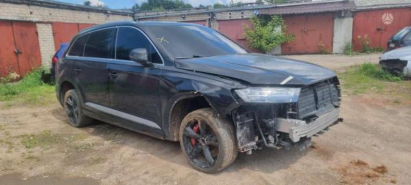 Melns Audi Q7 2017 Viļņa, ar dzinēja tilpumu 3.00 L un nobraukumu 231 tūkst. km par 9800 €, foto 2 vietnē AUTOMOTO.COM.LV