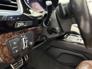 Черный Ауди Ку 7 2017 в Вильнюс, объемом двигателя 3.00 л и пробегом 125 тыс. км за 23900 €, фото 31 на AUTOMOTO.COM.LV