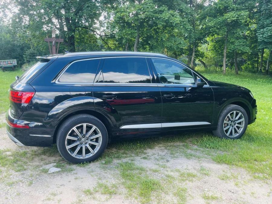 Melns Audi Q7 2017 Viļņa, ar dzinēja tilpumu 3.00 L un nobraukumu 201 tūkst. km par 23000 €, foto 4 vietnē AUTOMOTO.COM.LV