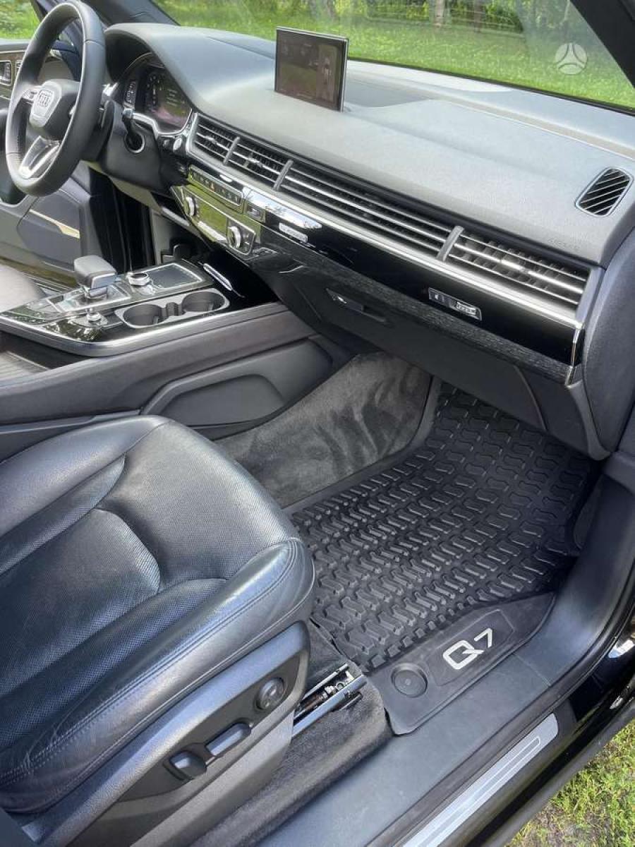 Melns Audi Q7 2017 Viļņa, ar dzinēja tilpumu 3.00 L un nobraukumu 201 tūkst. km par 23000 €, foto 32 vietnē AUTOMOTO.COM.LV