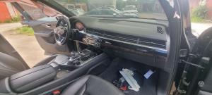 Black Audi Q7 2017 in Vilnius, with an engine capacity of 3.00 L and mileage of 231 thousand km for 9500 €, photo 17 on AUTOMOTO.COM.LV