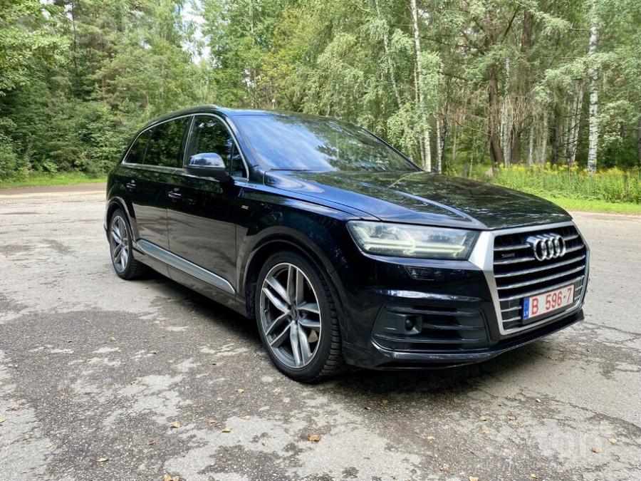 Black Audi Q7 2017 in Riga, with an engine capacity of 3.00 L and mileage of 0 thousand km for 29990 €, photo 4 on AUTOMOTO.COM.LV
