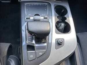 Melns Audi Q7 2017 Rīga, ar dzinēja tilpumu 3.00 L un nobraukumu 137 tūkst. km par 29990 €, foto 30 vietnē AUTOMOTO.COM.LV