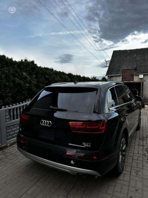 Melns Audi Q7 2017 Kalvarija, ar dzinēja tilpumu 3.00 L un nobraukumu 245 tūkst. km par 10399 €, foto 6 vietnē AUTOMOTO.COM.LV