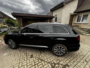 Melns Audi Q7 2017 Kalvarija, ar dzinēja tilpumu 3.00 L un nobraukumu 245 tūkst. km par 10399 €, foto 8 vietnē AUTOMOTO.COM.LV