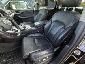 Black Audi Q7 2017 in Vilnius, with an engine capacity of 3.00 L and mileage of 162 thousand km for 27500 €, photo 9 on AUTOMOTO.COM.LV