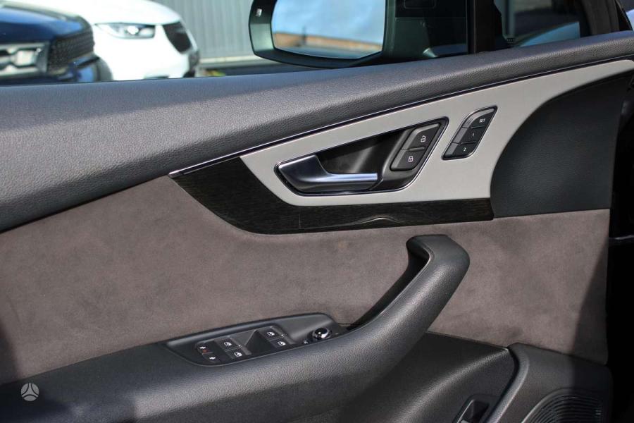 Black Audi Q7 2017 in Vilnius, with an engine capacity of 3.00 L and mileage of 162 thousand km for 27500 €, photo 26 on AUTOMOTO.COM.LV