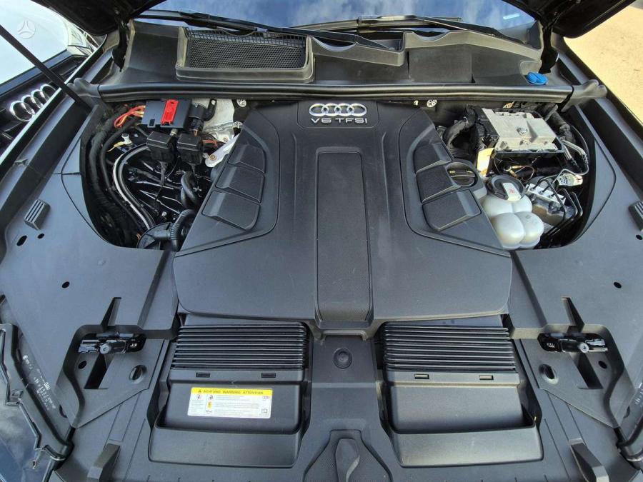 Black Audi Q7 2017 in Vilnius, with an engine capacity of 3.00 L and mileage of 162 thousand km for 27500 €, photo 31 on AUTOMOTO.COM.LV