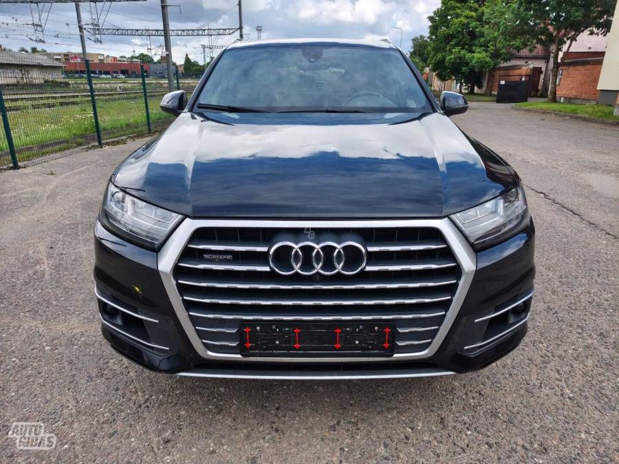 Black Audi Q7 2017 in Siauliai, with an engine capacity of 3.00 L and mileage of 161 thousand km for 19500 €, photo 3 on AUTOMOTO.COM.LV
