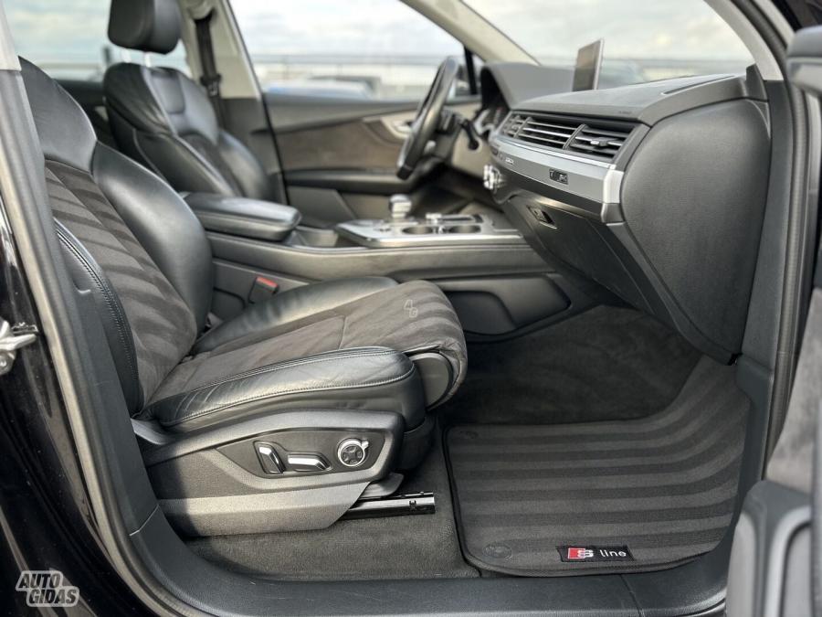 Melns Audi Q7 2017 Kauņa, ar dzinēja tilpumu 3.00 L un nobraukumu 313 tūkst. km par 24600 €, foto 41 vietnē AUTOMOTO.COM.LV