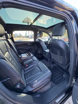 Melns Audi Q7 2017 Viļņa, ar dzinēja tilpumu 3.00 L un nobraukumu 288 tūkst. km par 17200 €, foto 14 vietnē AUTOMOTO.COM.LV